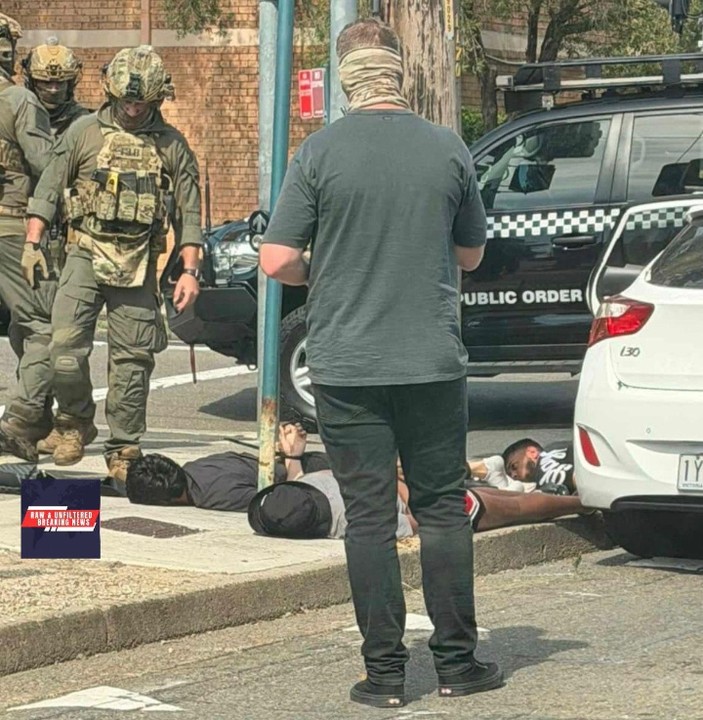 Heavily Armed Tactical Police Arrest Men On Way To Bondi, Australia ...
